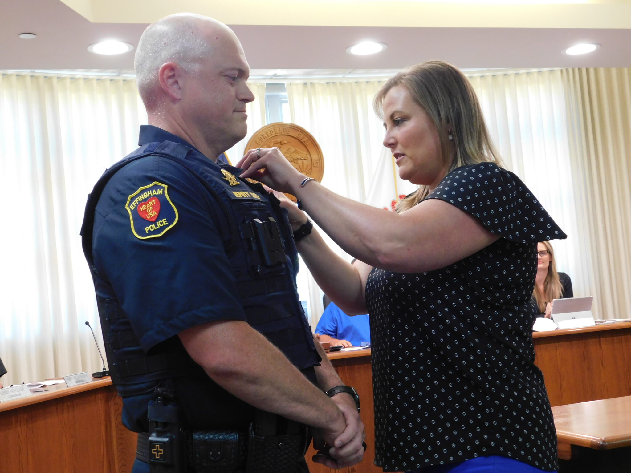 Kurt Davis Sworn in as Effingham Police Chief - Effingham's News and ...
