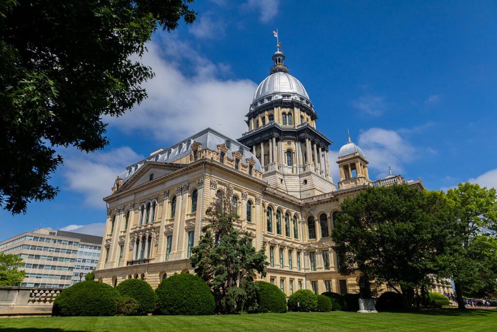 Aquifer Protection, Chicago Pension Boost Among More Than 100 New Laws ...