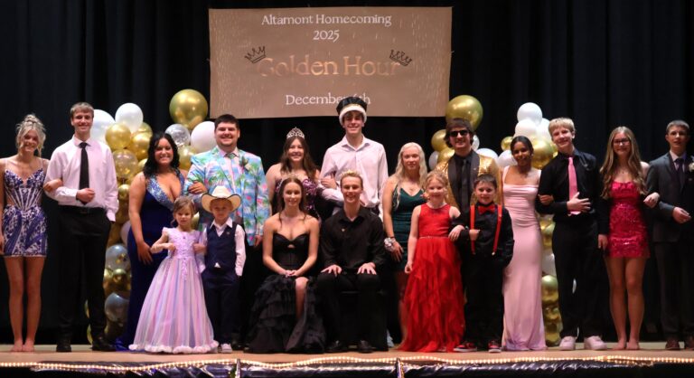 Altamont Crowns 2025 Homecoming Royalty - Effingham's News and Sports ...