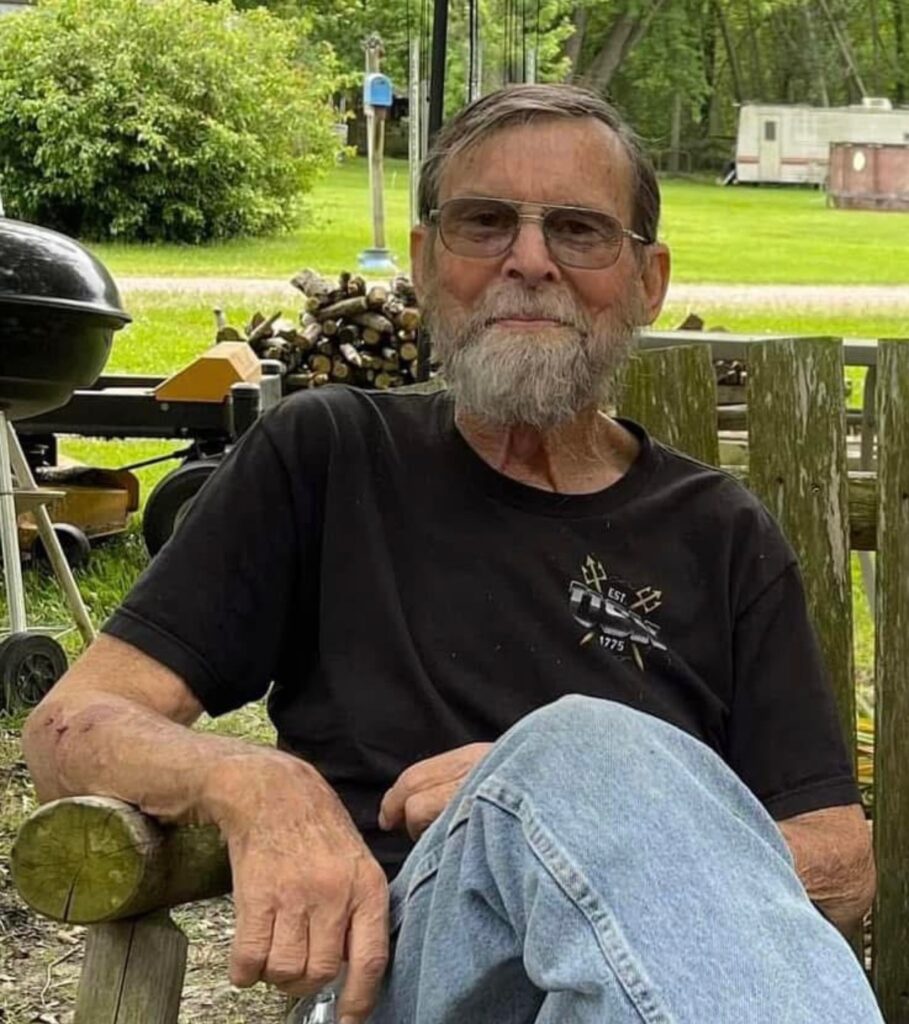 Obituaries - Effingham's News and Sports Leader, 979XFM and KJ Country ...